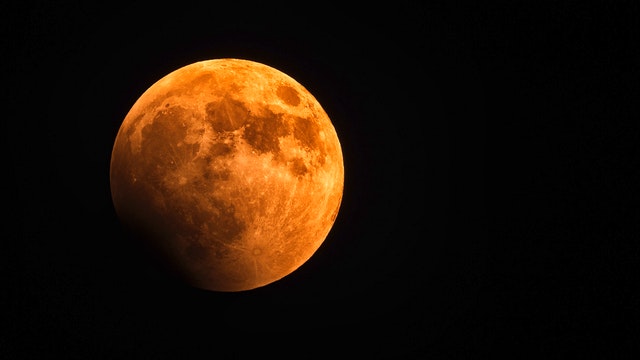 Lua em Leão. Seja protagonista de tudo que se propõe a fazer!